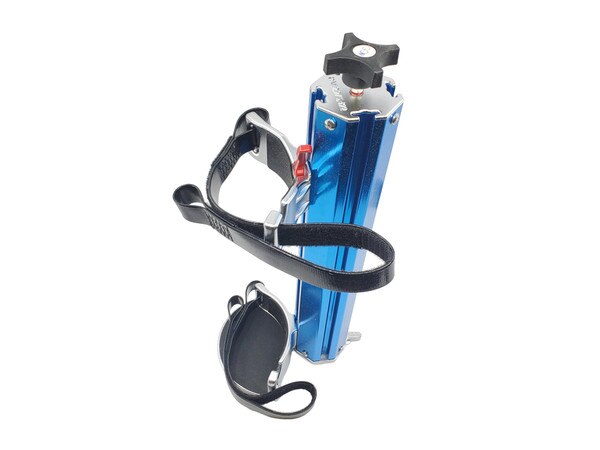 OXYGEN TANK HOLDER, GO2 SURE-LOK, WITH "L" TRACK FLOOR FITTING - WCFE201122